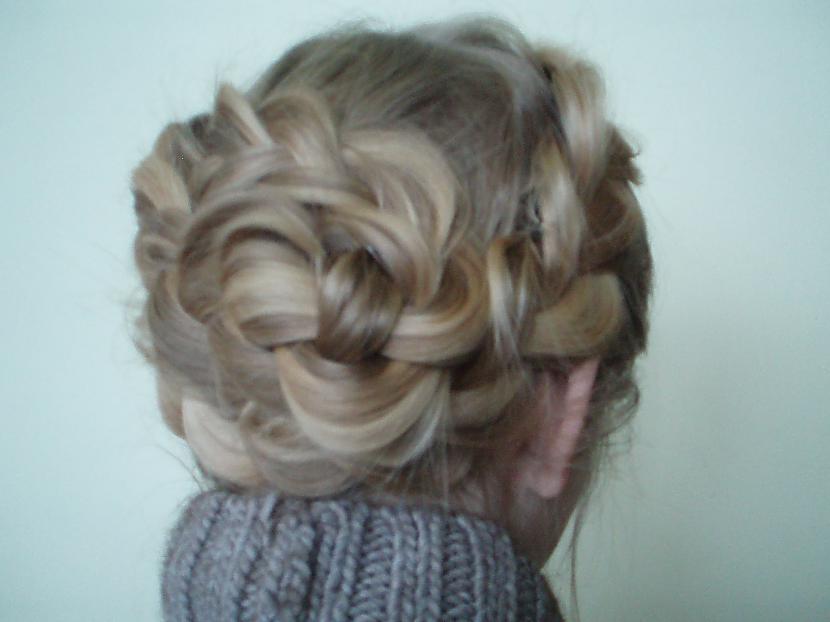 Bizes un frizūras - Spoki